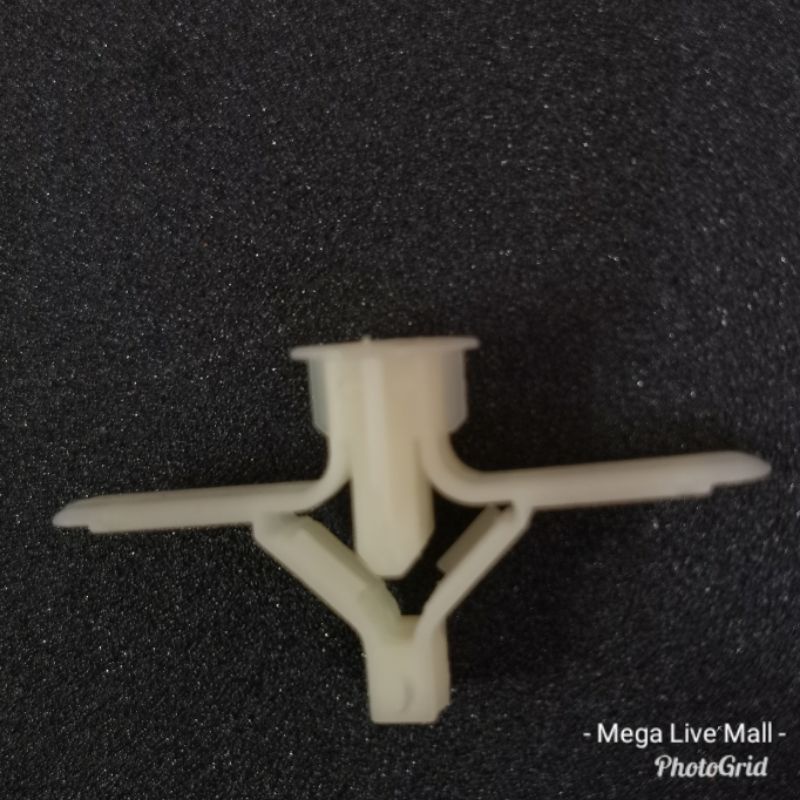Nylon Butterfly Wall Plug for Hollow Partition Wall Ceiling Plaster ...