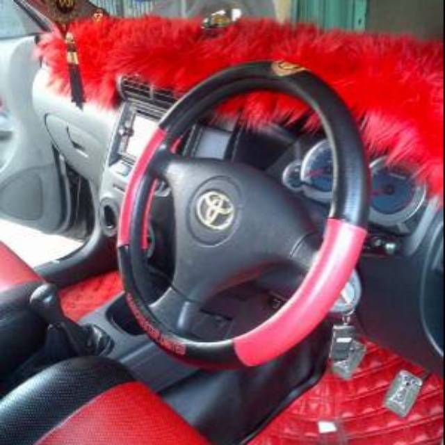Imported car dashboard dashboard fur mat with long and smooth fur ...