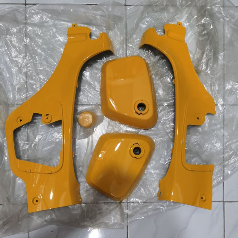 Demak ECO110 Side Cover Set Yellow | Shopee Malaysia