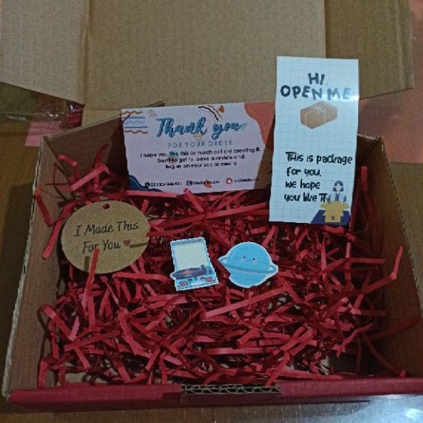 Color box Size 18x13x6 cm+Drawstring Paper+Seal box+Sticker Aesthetics ...