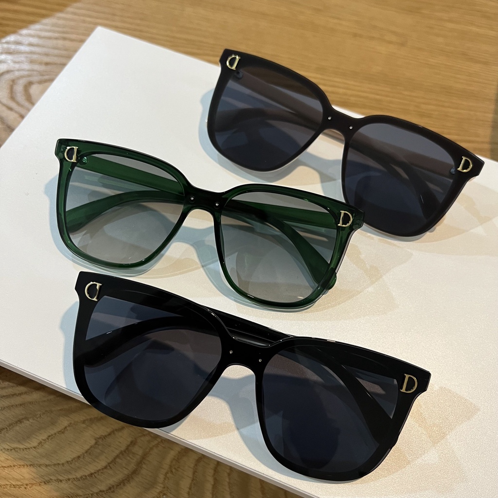 Uv Sunglasses 400 Protect Eyesight From The Sun. Beyond The Value ...