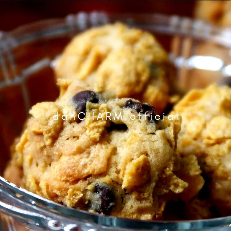 💥READY STOCK CORNFLAKE CHOC CHIP BUTTER COOKIES | BISKUT CIRNFLAKE ...