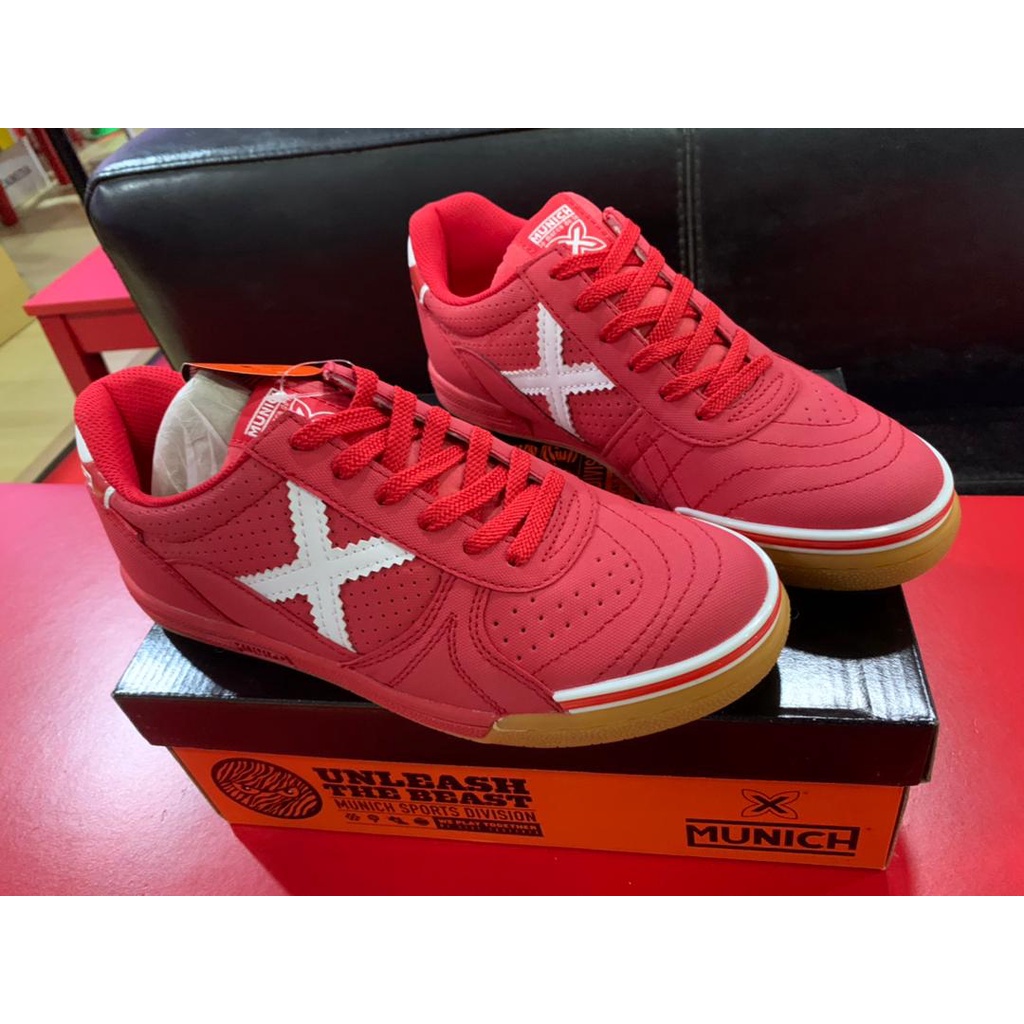 X Munich G 3 Profit Futsal Shoes | Shopee Malaysia