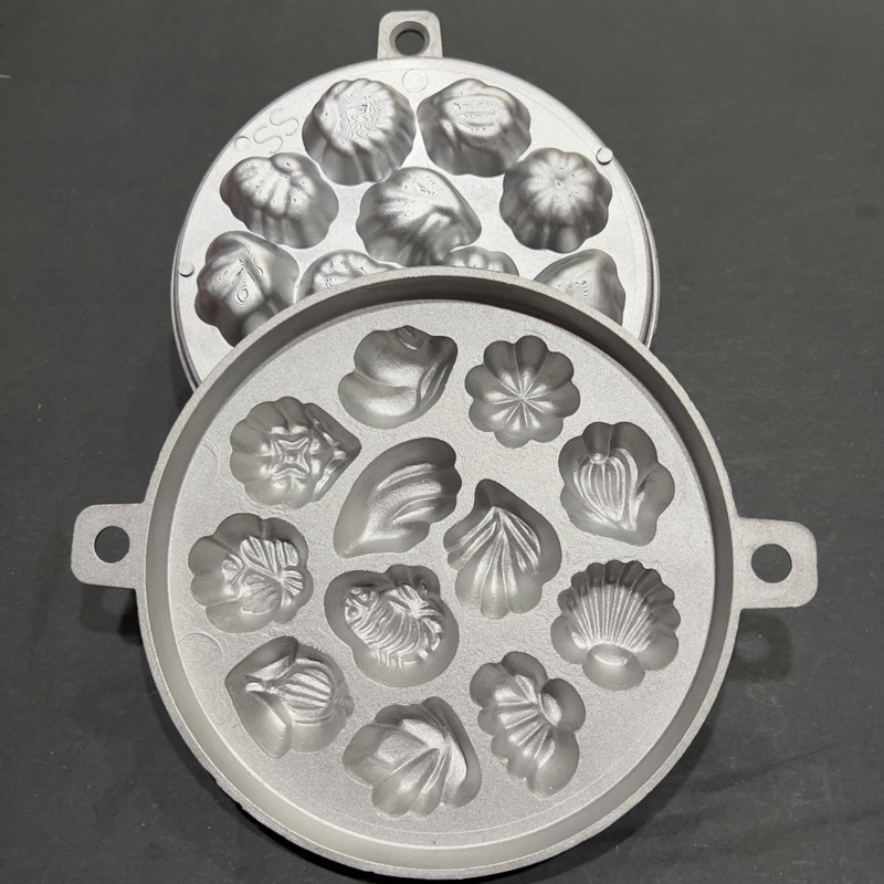 Aneka Acuan Bahulu Telur Manggis Belimbing Akok Serabai Dangai | Shopee ...