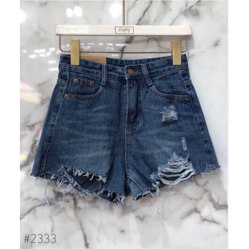 Short Legs Torn Jeans At The End Of The Leg Wading Label Promthong No ...