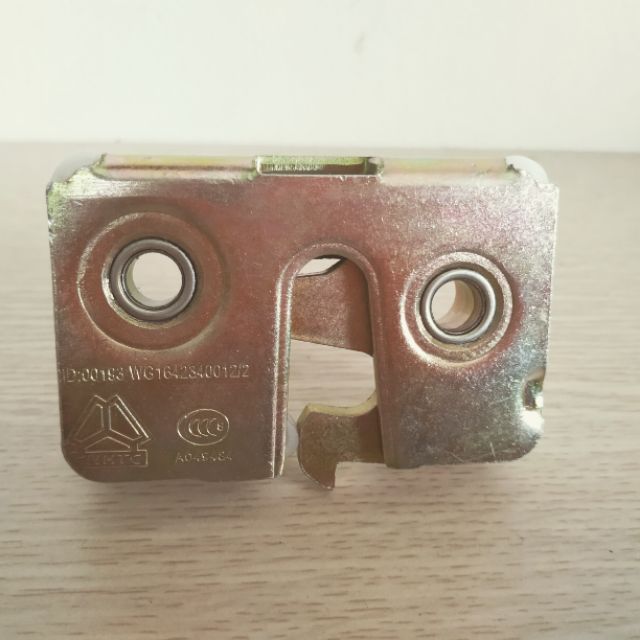Howo door lock mount on the left (right) | Shopee Malaysia