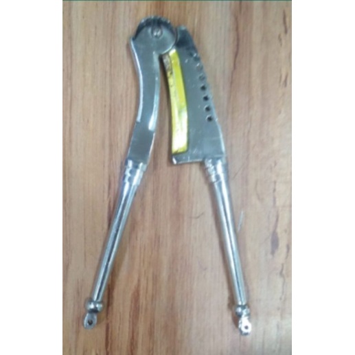 KACIP PINANG DARI INDIA/BETEL NUT CUTTER FROM INDIA | Shopee Malaysia