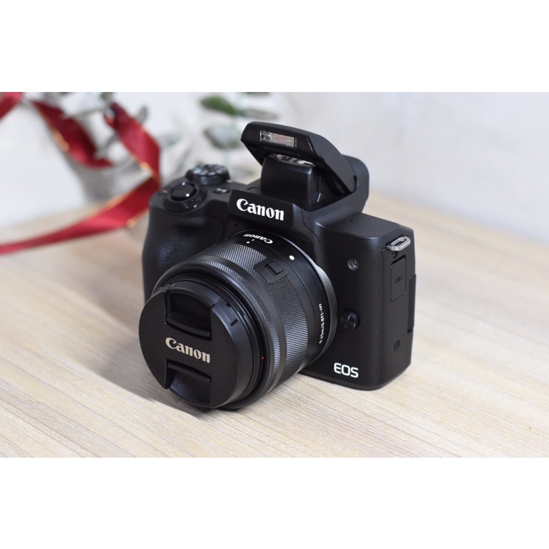[USED] Canon EOS M50 with EF-M 15-45mm lens (99% like new) | Shopee ...