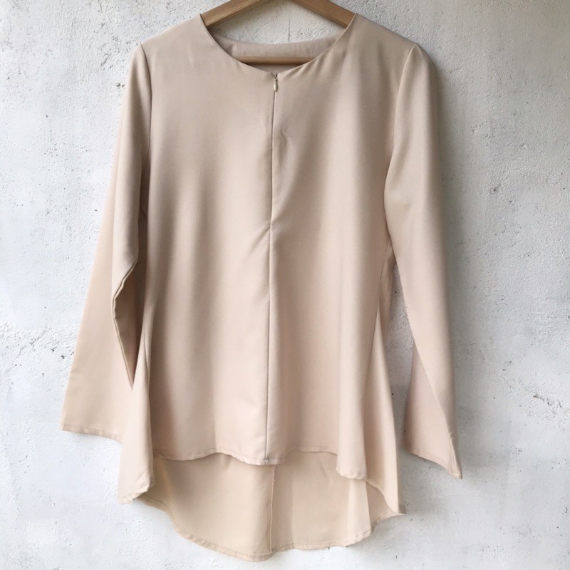 Basic Blouse (Preloved) | Shopee Malaysia