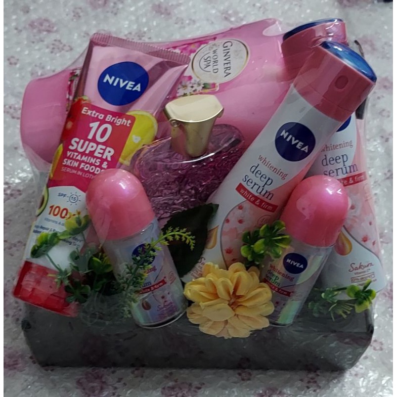 NIVEA WOMEN PINK SET HANTARAN/HAMPER | Shopee Malaysia