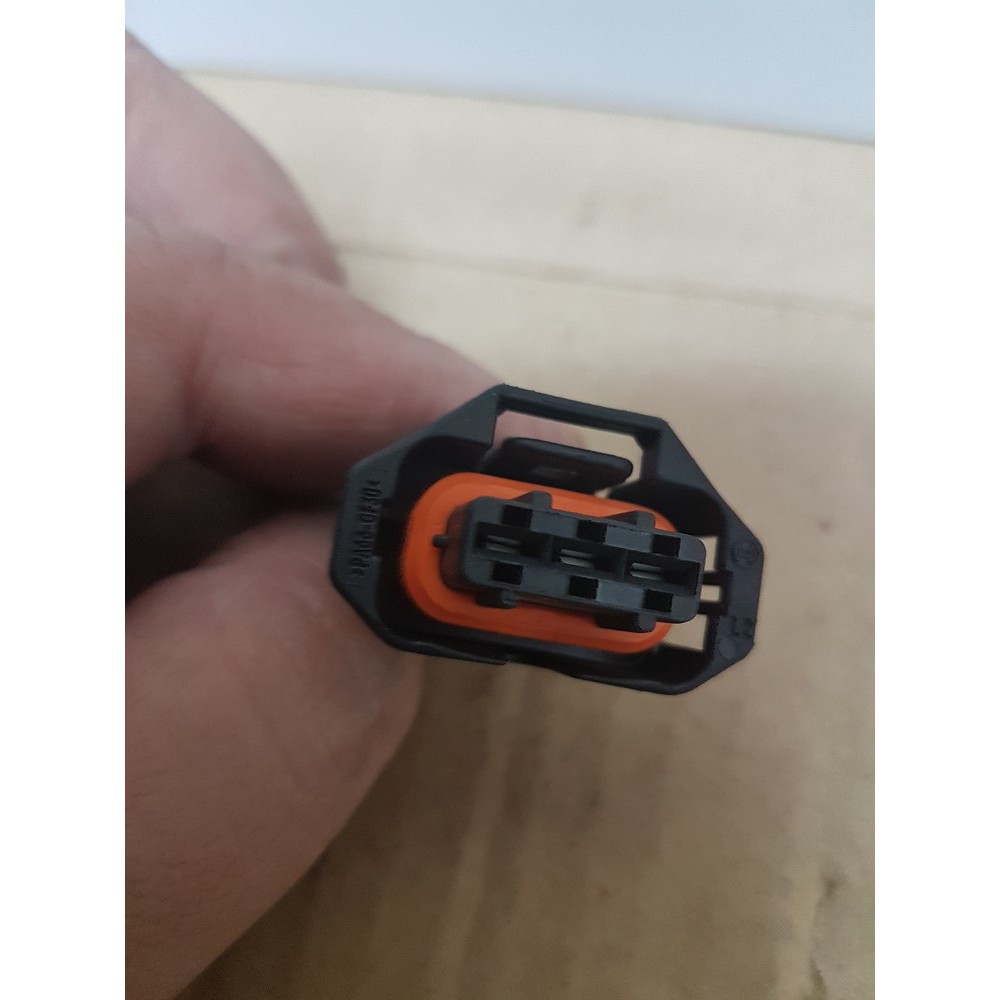 PA66-GF30 Black and Orange Socket Connector 3 Pin | Shopee Malaysia