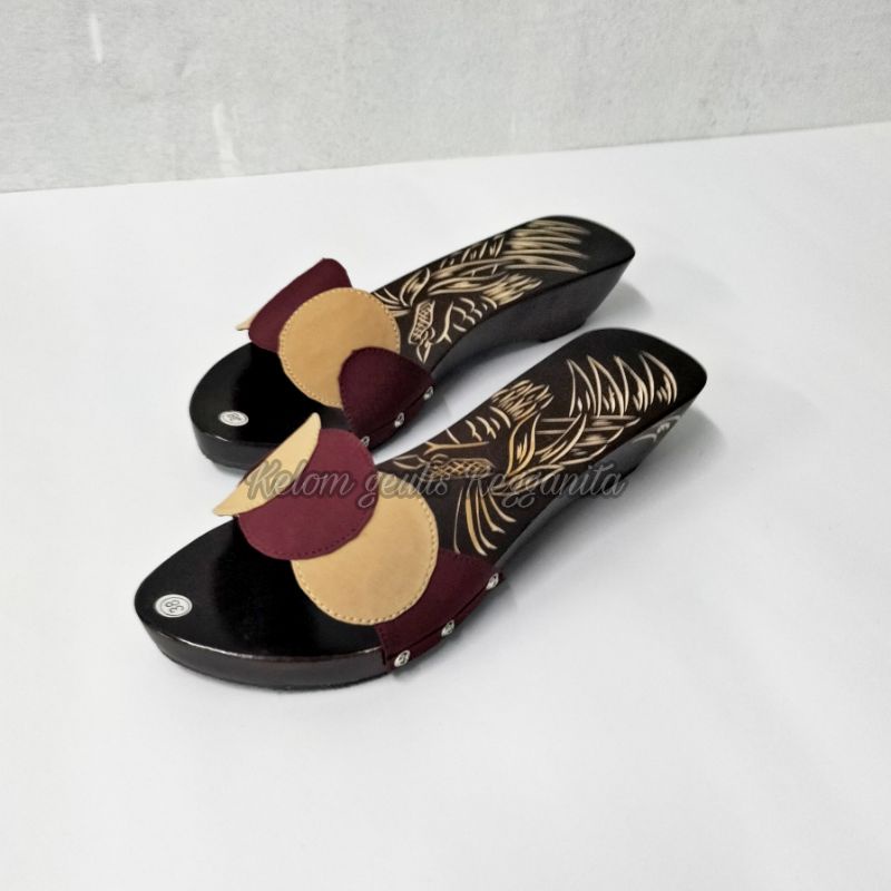 KAYU Women's wooden sandals/carved teplek geulis sandals | Shopee Malaysia