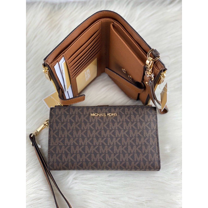 Michael kors double zip wristlet store