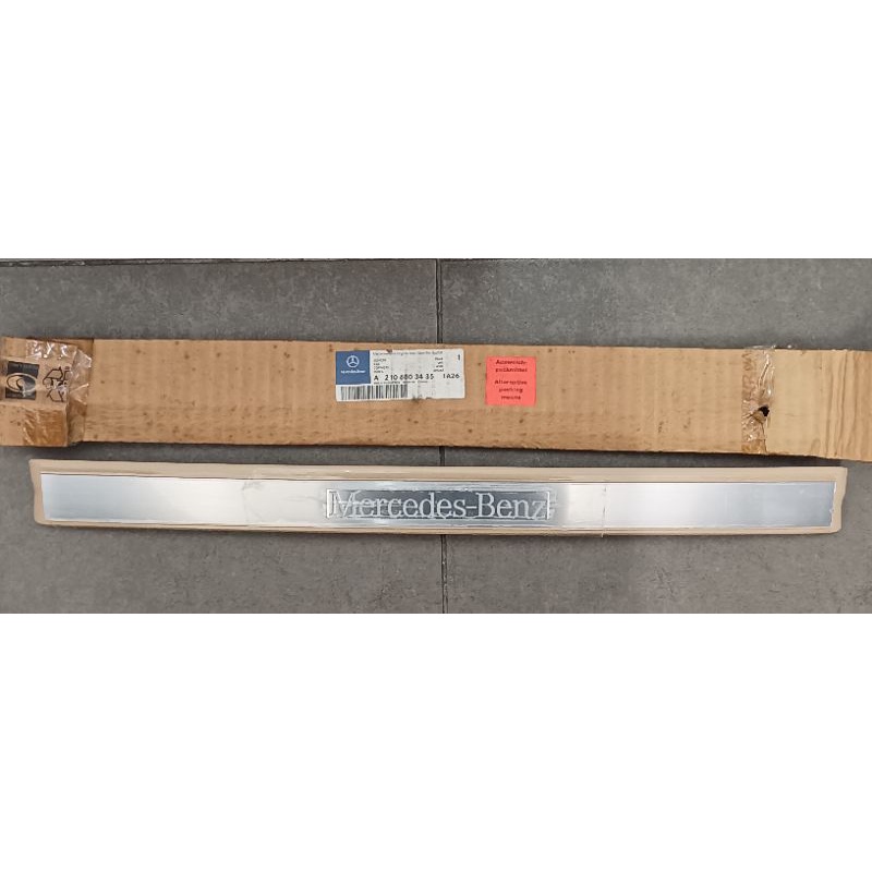 Mercedes Benz Original 2106803435 1A26 (Cream) Front Door Outer ...