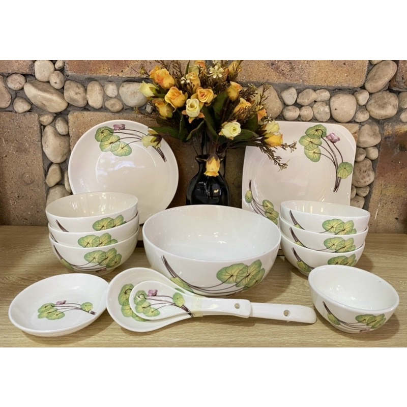 Bat Trang Dinnerware Set with lotus petal pattern, 14 bright enamel ...