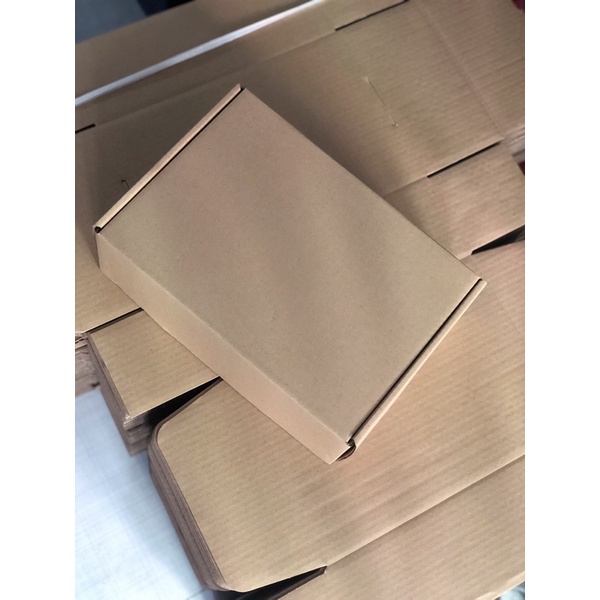 Combo of 10 3-layer carton boxes 30x20x10 (cm) | Shopee Malaysia