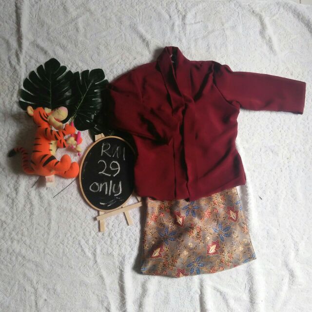 Kebaya kelepet + kain batek pakai + 🎁 | Shopee Malaysia