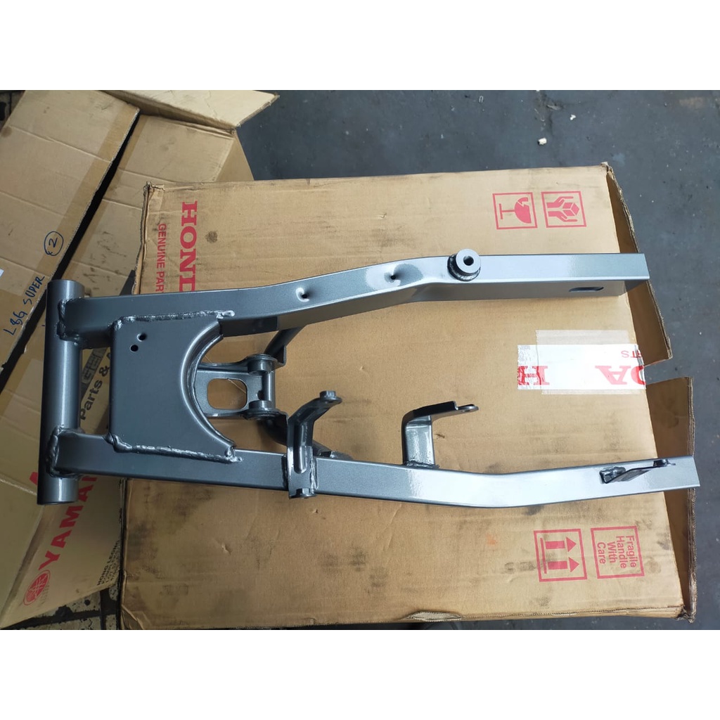 YAMAHA Y125Z REAR FORK SWING ARM (ORIGINAL HLY) 5BU-F2110 // Y125ZR ...