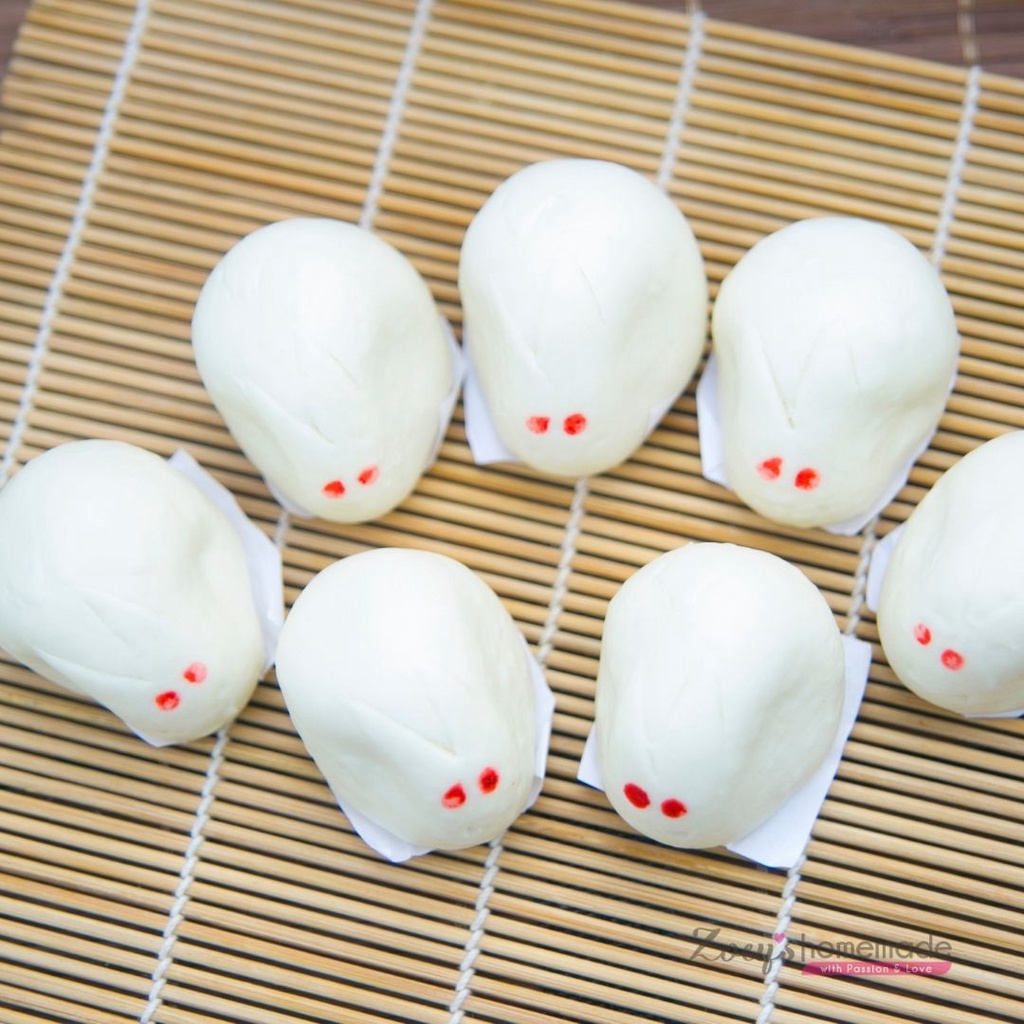 Zoey's Homemade Mini Lotus Paste Rabbit Bun🐰 迷你莲蓉兔子包 (10pcs) | Shopee ...