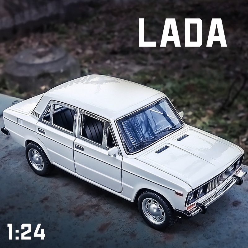 【RUM】1:24 Scale LADA Alloy Car Model Light & Sound Effect Diecast Car ...