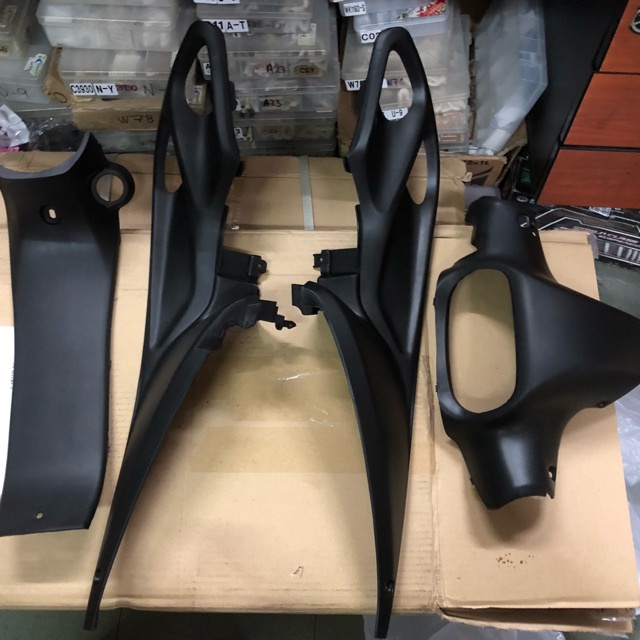 100% ORI HLY Y125 Y125Z Y125ZR Inner Cover Set Handle/ Fuel Tank ...