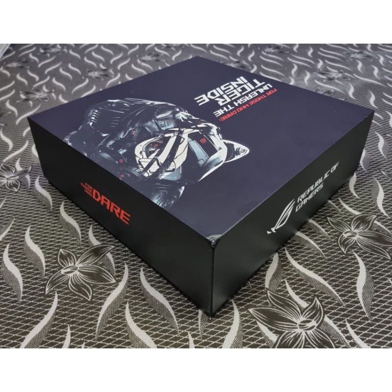 Official Exclusive ROG gift box | Shopee Malaysia