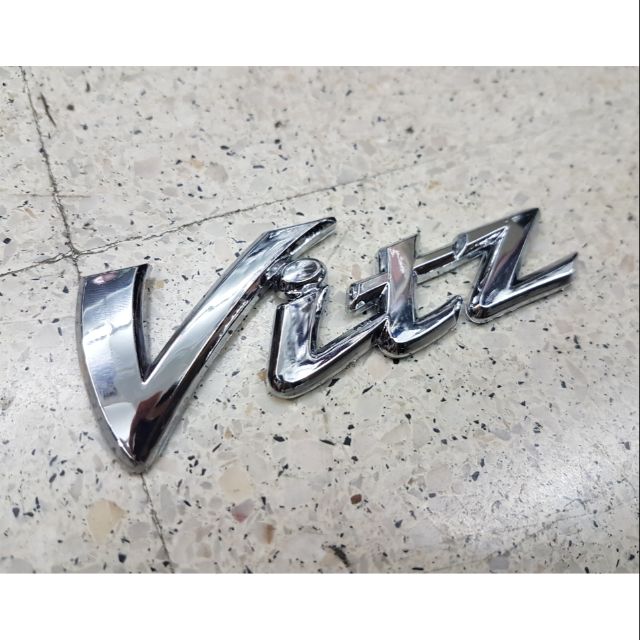 TOYOTA VITZ LOGO 3D Rear Trunking | Shopee Malaysia