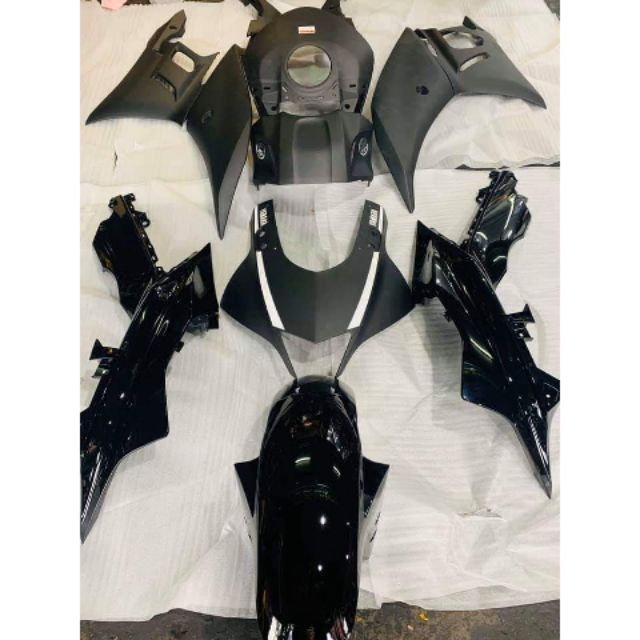 Yamaha R25 v2 100%Original cover set full set | Shopee Malaysia