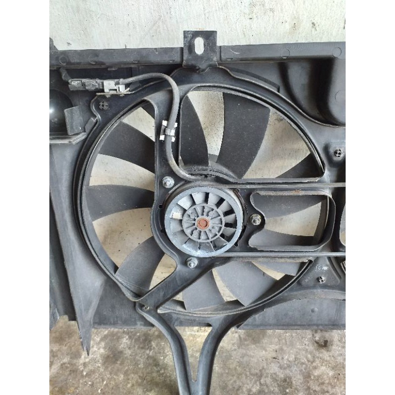 Mercedes Benz W210 Aircond Fan Complete(Fanbelt Model) | Shopee Malaysia
