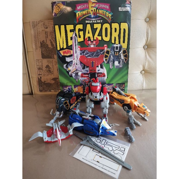Bandai DX Megazord Mighty Morphin Power Rangers Deluxe Set Sentai ...