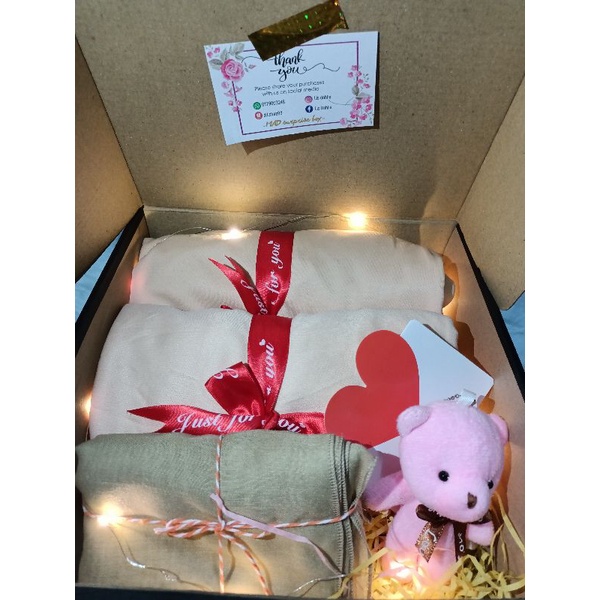 suprise gift box telekung surprise gift box tudung bawal | Shopee Malaysia