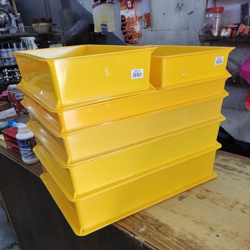 Cake Tray/Bread Tray/ Bakery Tray/ Food Tray/ Yellow Cake Tray /Bekas ...