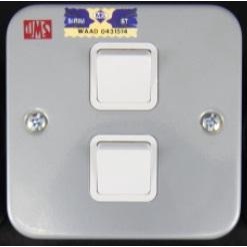 UMS Metal Clad Switch 10A 1 Way 1G/2G/3G | Shopee Malaysia