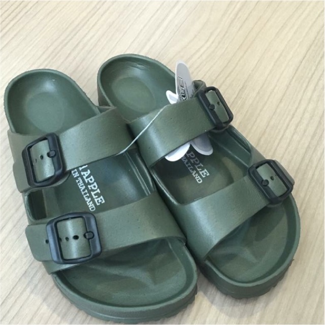 red apple shoes(preorder) | Shopee Malaysia