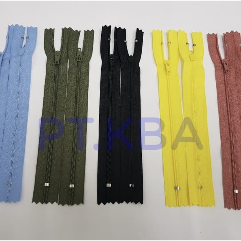 YKK FRC ZIPPER 6 INCH (15CM) | Shopee Malaysia