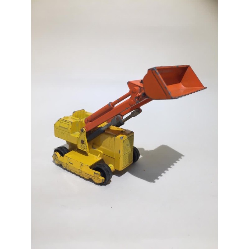 Matchbox King Size K-8 Caterpillar Traxcavator | Shopee Malaysia