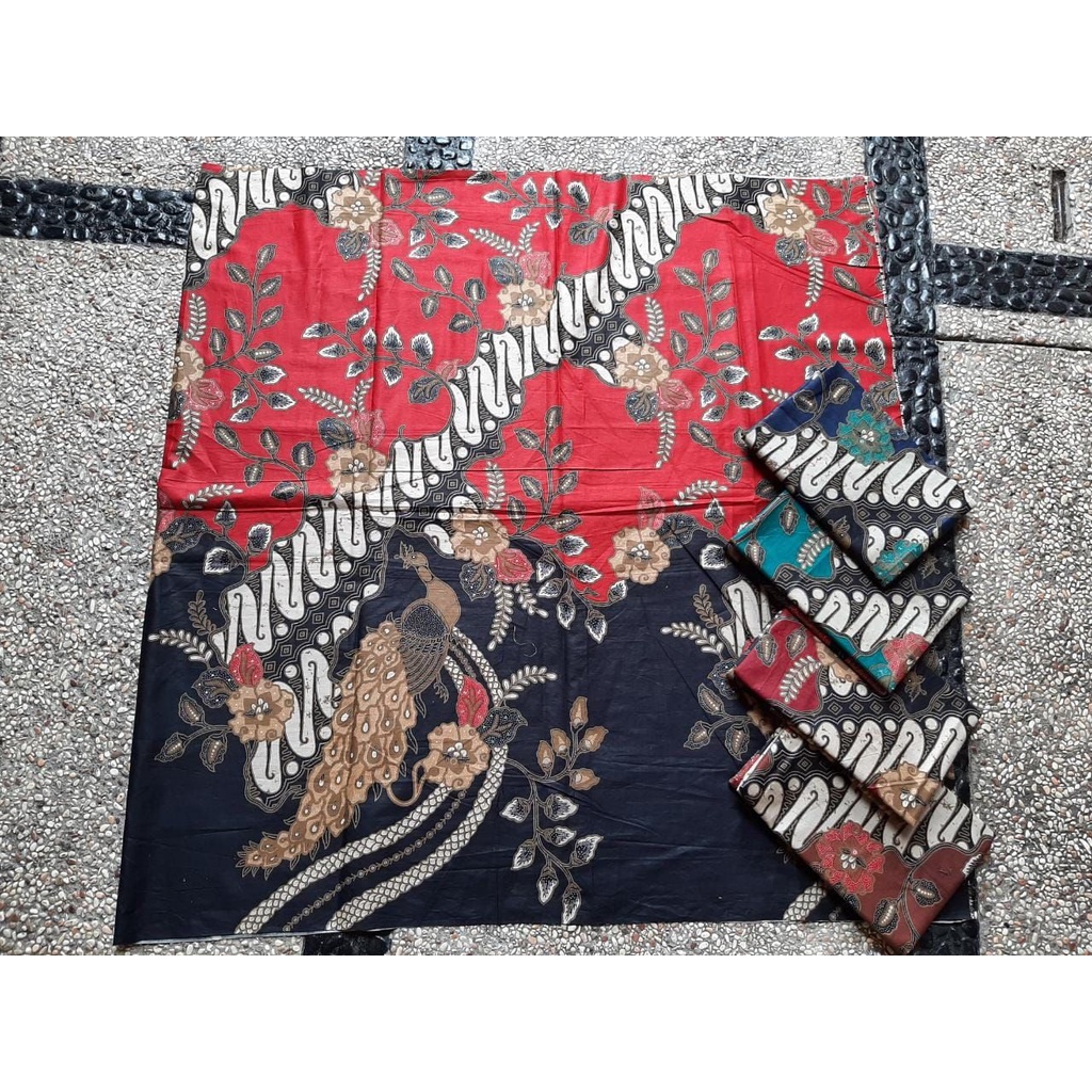 MAWAR Batik Fabric |Finger cloth | Peacock rose motif batik cloth ...