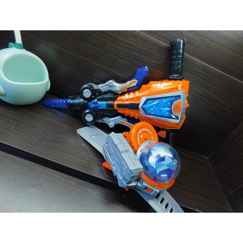 Mashin Sentai - Kiramager _ DX Shiny Kiramae Changer & DX Shiny Breaker ...