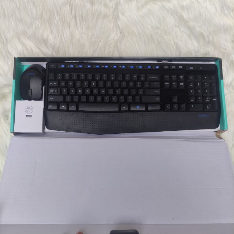 Logitech Keyboard plus Wireless Mouse Set Comfort MK 345 Preloved ...