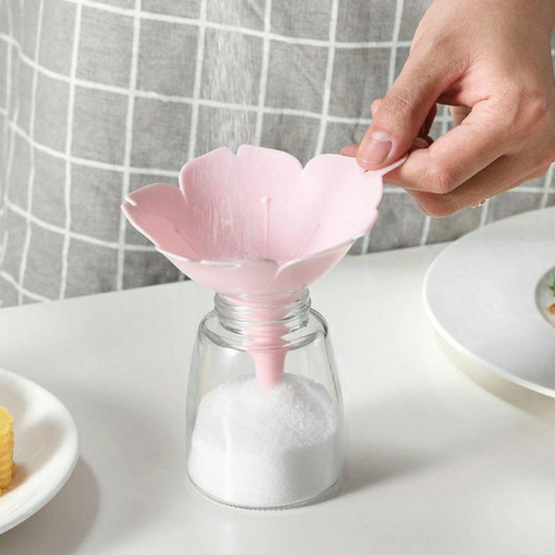 Pink and White Flower Funnel (2pcs) | Shopee Malaysia