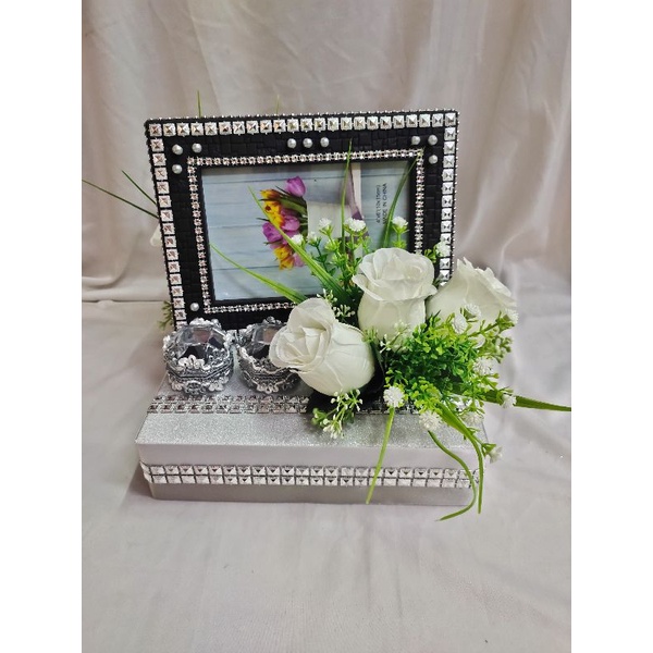 gubahan frame ams kahwin c/w 2 bekas cincin-silvergreywhite | Shopee ...