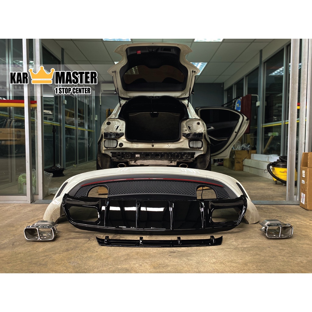 Mercedes Benz W176 AMG Facelift Rear Diffuser With Exhaust Tip - Gloss ...