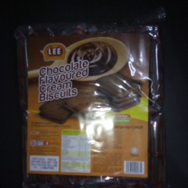 LEE CHOCOLATE CREAM BISKUT 730G | Shopee Malaysia
