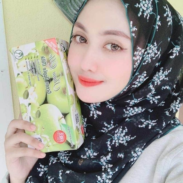 Show Me Green Apple Milk 15 sechat/box | Shopee Malaysia