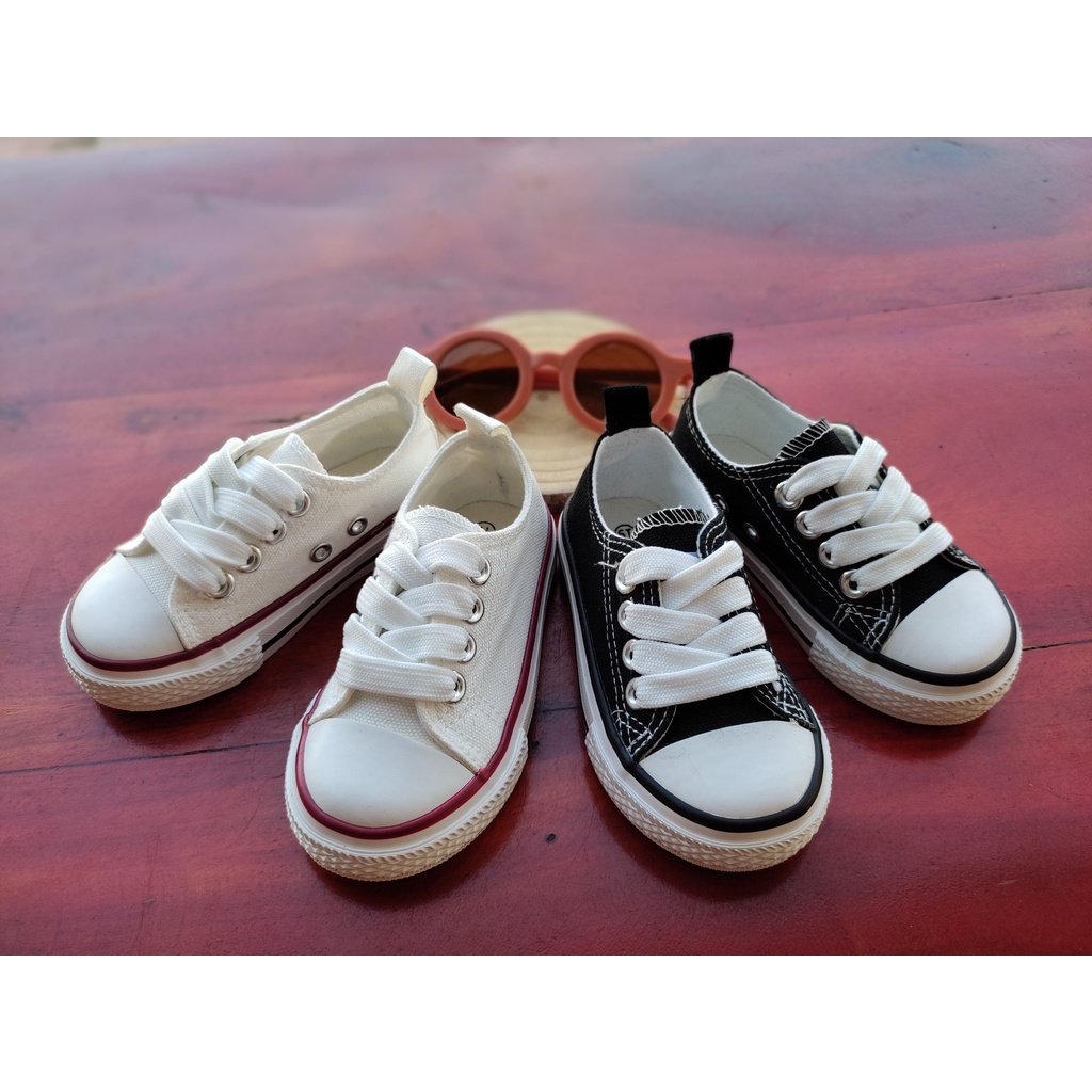 Sneakers for boys and girls with fashionable, simple design, laces code ...