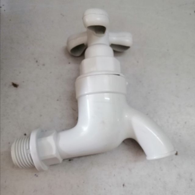 PVC Water Tap 1/2"(15mm) | Shopee Malaysia