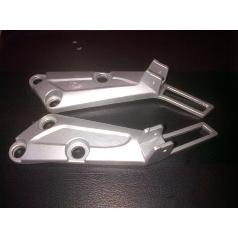 DEMAK EX90 DEMAK SPARK - REAR PILLION FOOTREST BRACKET (READY STOCK KL ...
