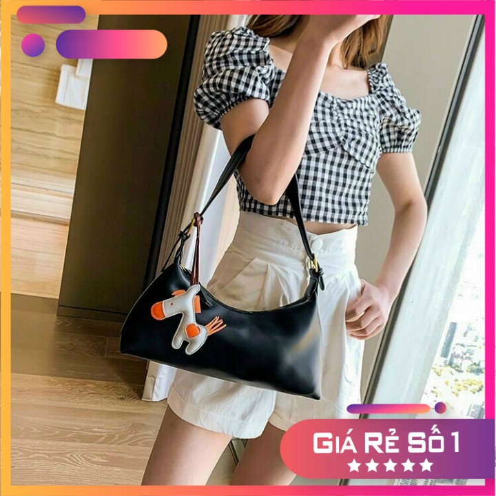 (CODE 56) Slingshotch Clip Crossbody Bag + Keychain - KP Shop | Shopee Malaysia