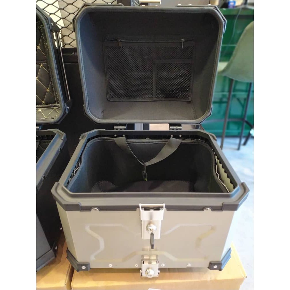 Aluminium Top Box 45Liter Universal Silver Black Xmax Y15 LC135 RS150 ...