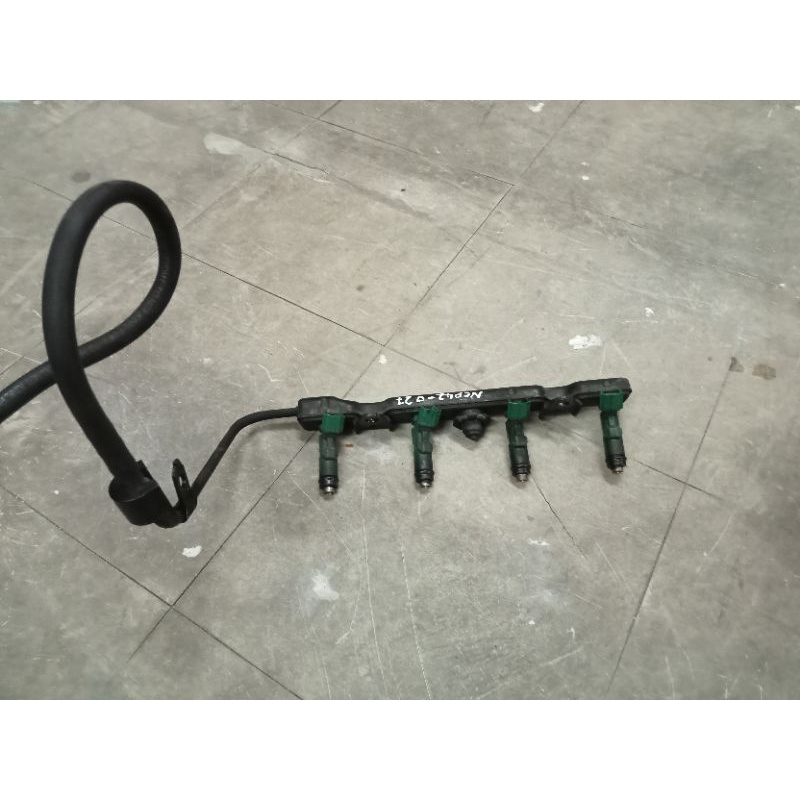 Toyota Vios NCP42 Fuel Rail & Injector | Shopee Malaysia